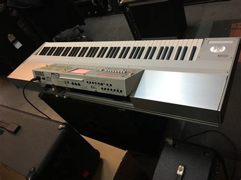 Korg M3 88 Weighted Keys Keyboard Touch Screen Lcd Clean Armens Ebay