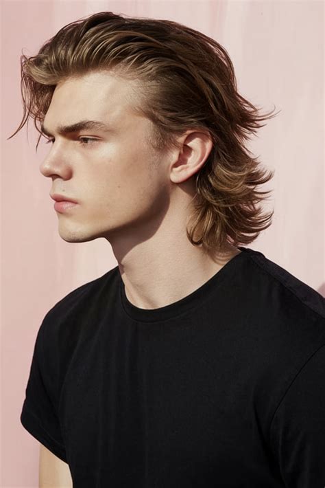 25 Long Hairstyles For Men 2025 With Curly Straight Wavy Hair Beard