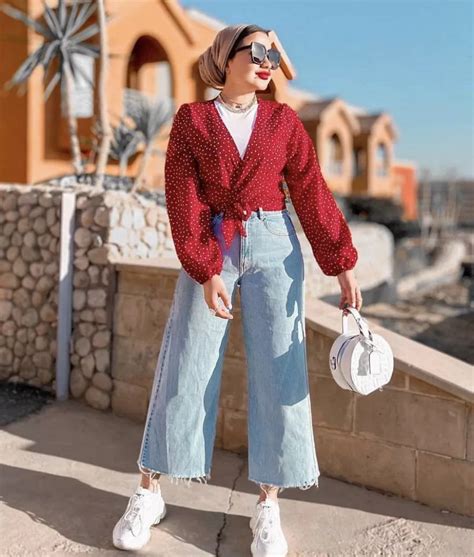 تنسيق بنطلون واسع كلوش مع الحجاب من هاجر جمال مجلة سيدتي
