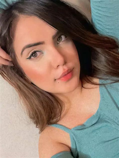 Lock Upp Know More About Fashion Blogger Azma Fallah Who Entered The Show As A Wild Card