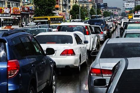 Техникийн үзлэгт ороогүй татвар төлөөгүй торгуультай машиныг замын