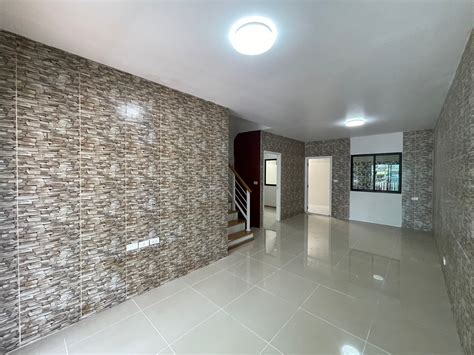 ขายทาวน์โฮมโครงการใหม่ สวย ถนนแพรกษา หมู่บ้านเจทาวน์ ทำเลดี ใกล้นิคมบางปู แต่งใหม่ทั้งหลัง