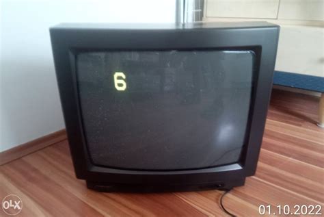 Tv Kolor Stari Model Crt Standarni Olxba