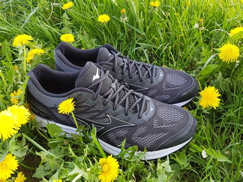 Laufschuhtest Mizuno Wave Rider 21 Neutrallaufschuhe FS 2018 Review