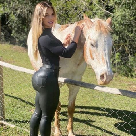 Big Round Booty Rleatherleggingsfans