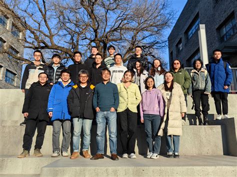 Yongqiang Zhang Functional Diversity Of Neighbors Mediates Sap Flow Density And Radial Growth