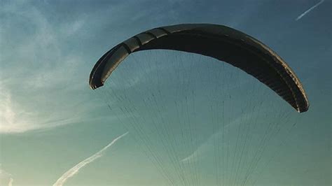 Extracting Wind Power From High Altitudes R Wind