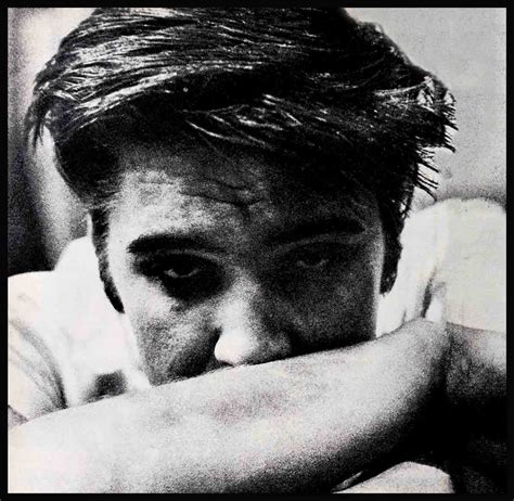 Elvis Presley Asked Himself Vintage Paparazzi