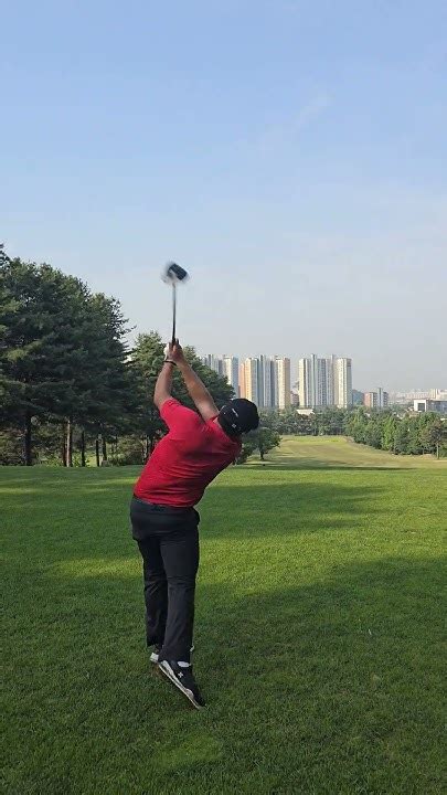 리베라cc 동탄의 아파트를 보며 날리는 드라이버 샷🍀 Golf내꿈은장타왕golfswing골프페인터골프골프스윙kpga투어프로골프레슨이유호프로리베라cc브리지