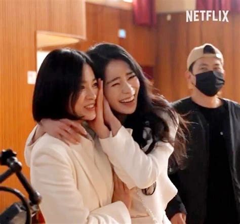 진짜 서로 제대로 때린듯한 송혜교 임지연ㅋㅋㅋㅋ 유머 움짤 이슈 에펨코리아