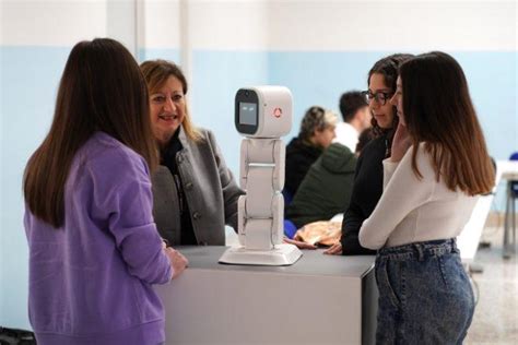 Classmate Robot Un Social Robot Per Le Scuole Protom