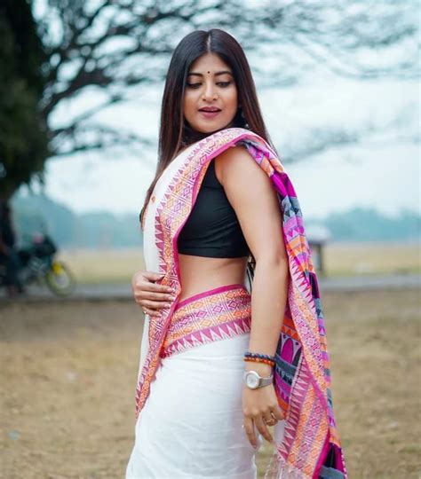 সন্দীপ্তার নাভি 😋 Rbengalicelebs