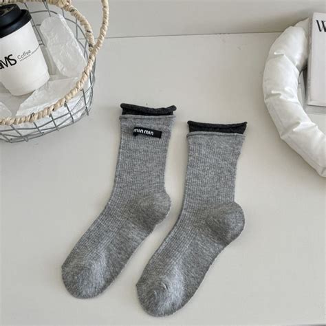 Носки Женский Miu Miu размер 35 36 Хлопок Бадминтон Баскетбол На любой сезон пепельно