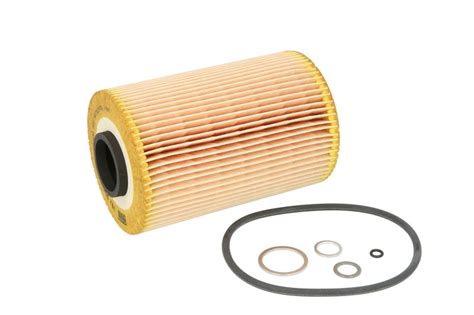 Масляный фильтр на BMW E34 БМВ Е34 1.8, 2.0, 2.2, 2.4, 2.5, 2.8, 2.9, 3 ...