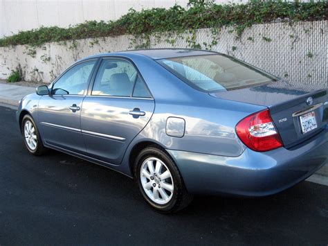Toyota Camry 2004 Blue