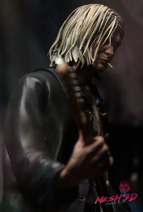 Фигурка Курта Кобейна 1 6 — Nirvana 24 03 24 20 49 Пикабу