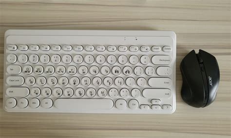 Wireless Keyboard With Hangul Characters Mouse Computers And Tech