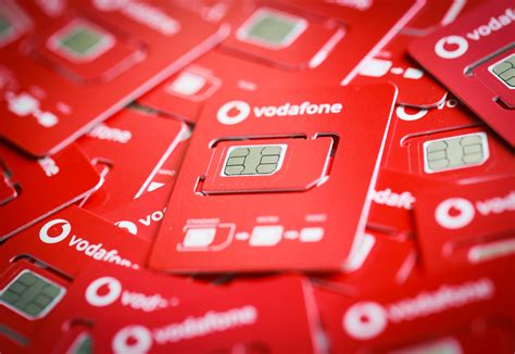 Vodafones Small Size Sim Cards Saved 1 6 Tonnes Of Plastic In 2020 Bbj