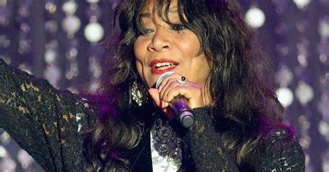 Joni Sledge Dead Sister Sledge Singer Dies Aged 60 Ok Magazine