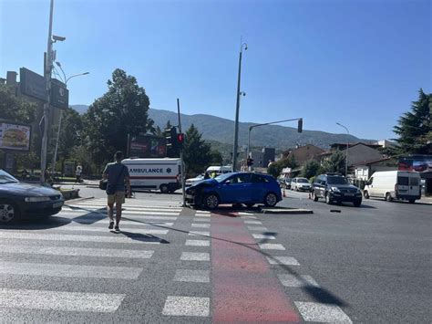 ФОТО Судар на Итна помош на Партизанска кај Сити Мол Mk