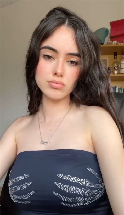 quién morbo o quiere saber más de esta amiga dm r paja entre amigos