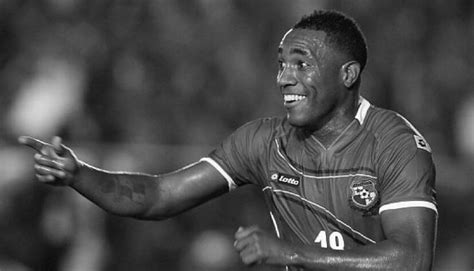 Luis Tejada Futbolista Panameño Diario La R