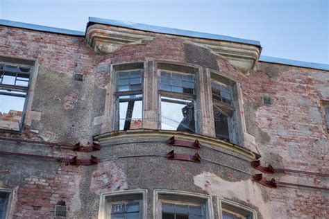 Architectural Conservation Of Ancient Historical Building For Future Reconstruction And Repair