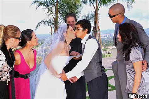 Big Penis Sex Mindy Main Cheats On Her Wed Xxx Dessert Picture 11