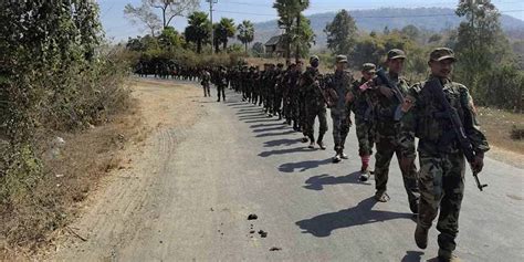 ဆိပ်ဖြူ၌ ၂ ရက်အတွင်း မိုင်းဆွဲခံရမှုကြောင့် စစ်ကောင်စီတပ်ဖွဲ့ဝင် ၂၀ သေဆုံး