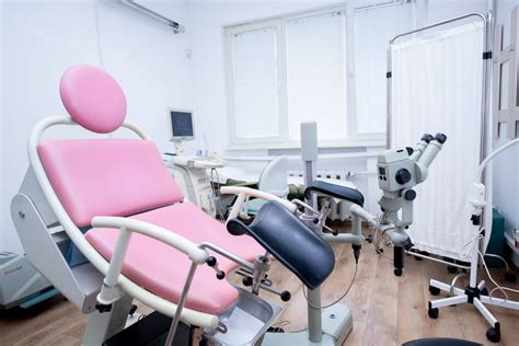 Д р Елена Пирнарева дм Акушер гинеколог София Супердок