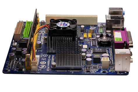 GIGABYTE GS-GC330UD | Built in with an Intel® Dual-core Atom… | Flickr