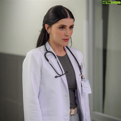 Cassandra Sánchez Navarro Wiki Biography Age Gallery Spouse And More