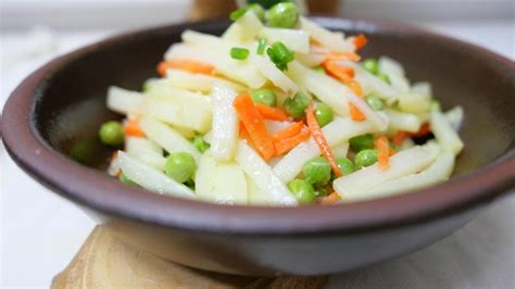 완두콩 감자가 만나면 어떻게 될까 제철 완두콩 하지감자 맛있게 먹는법 성인병 예방에 좋은 콩요리 Youtube