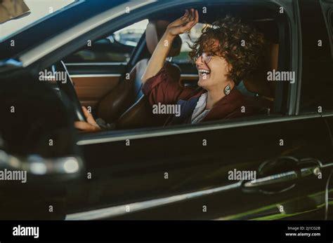 Saudi Car Woman Hi Res Stock Photography And Images Alamy
