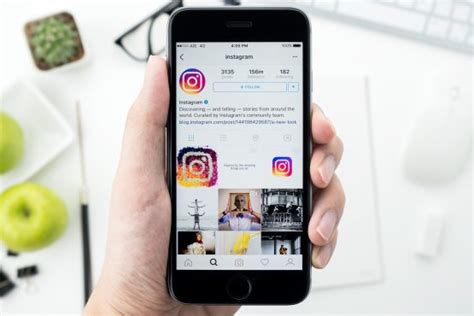 Instagram Backpedals On Horizontal Scrolling After User Outrage Moneyweb