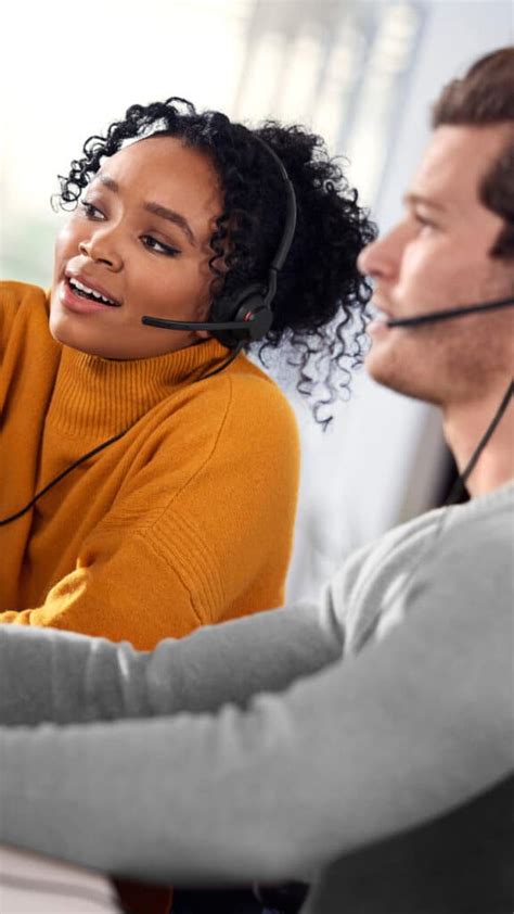 Nên mua Jabra Engage 50 II hay Engage 40 Mua ở đâu Jabra Engage 50 II