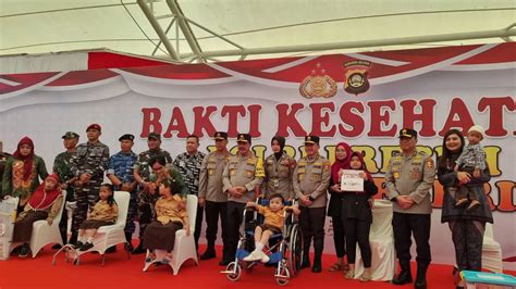 Ksp Sahabat Mitra Sejati Sampoerna Agro Dan Bank Sampoerna Serahkan Alkes Dan Sembako Kr Sumsel