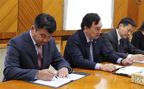 Хот руу шилжих хөдөлгөөнийг бууруулах зорилгоор 23 сая ам долларын төсөл хэрэгжүүлнэ