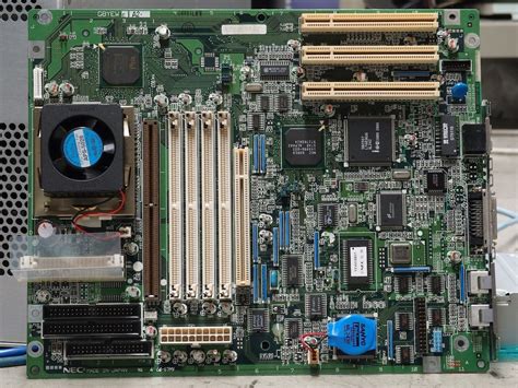 Motherboard Vs Circuit Board What S The Difference