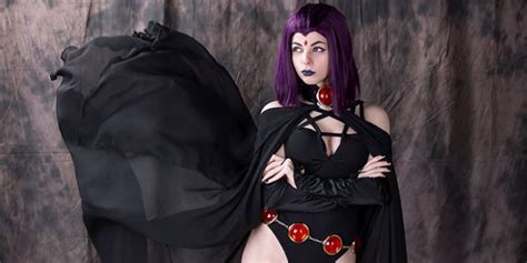 Goth Raven Cosplay From Teen Titans Media Chomp