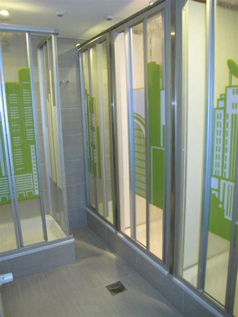 Youth Hostels With Communal Showers Page 80 Lpsg