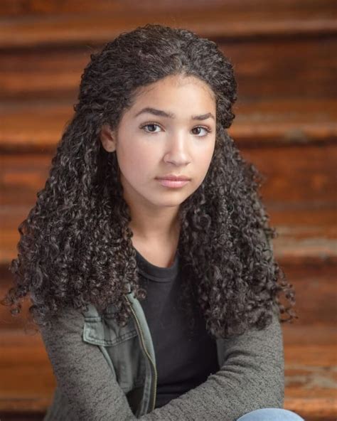 Laila Lockhart - Age, Height, Net Worth, Boyfriend, Bio, Facts, Wiki