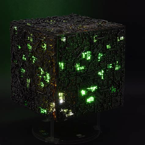 Oversize Borg Cube Attack Wing