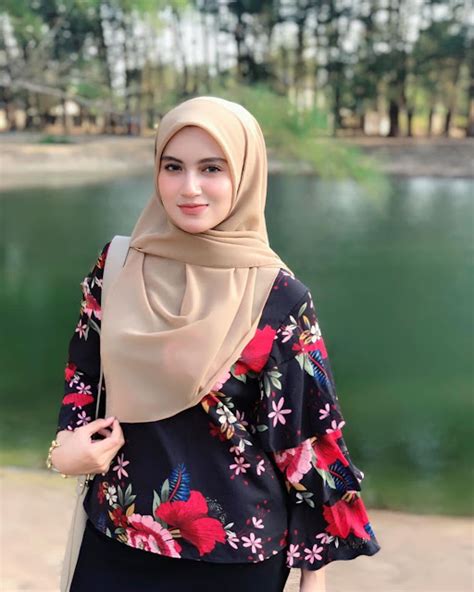 Malay Beautiful Hijaber Asyiqin Khairi Cute Galeri Photo Hijab Cantik