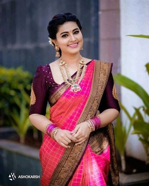Sneha Aka Sneha Prasanna Photos Stills And Images