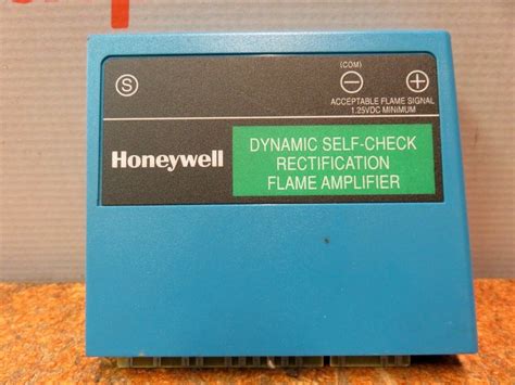 Honeywell Dynamic Self Check Rectification Flame Amplifier R7847 Equipment Recycle