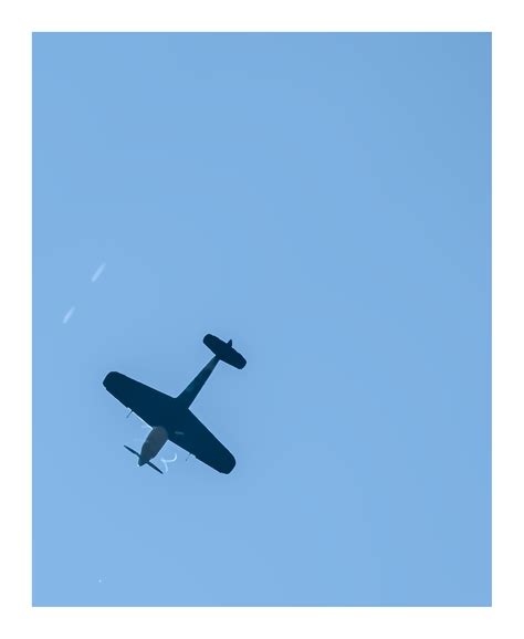 Wingtip And Propeller Vortices At Airshow Play Raw