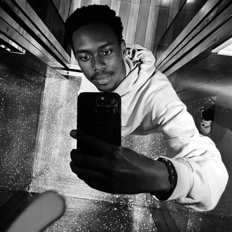 Yvan Yvanii On Threads