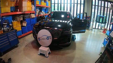 제네시스 Gv80 튄돌로 깨져버린 헤드업 정품 앞유리교체 수리이후 출고전 열처리 경화건조를 진행하는 영상입니다 자세한 유리교체과정은 해당 블로그를 참고하시면 도움이 됩니다