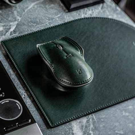 wireless computer mouse pointer instrument british racing green